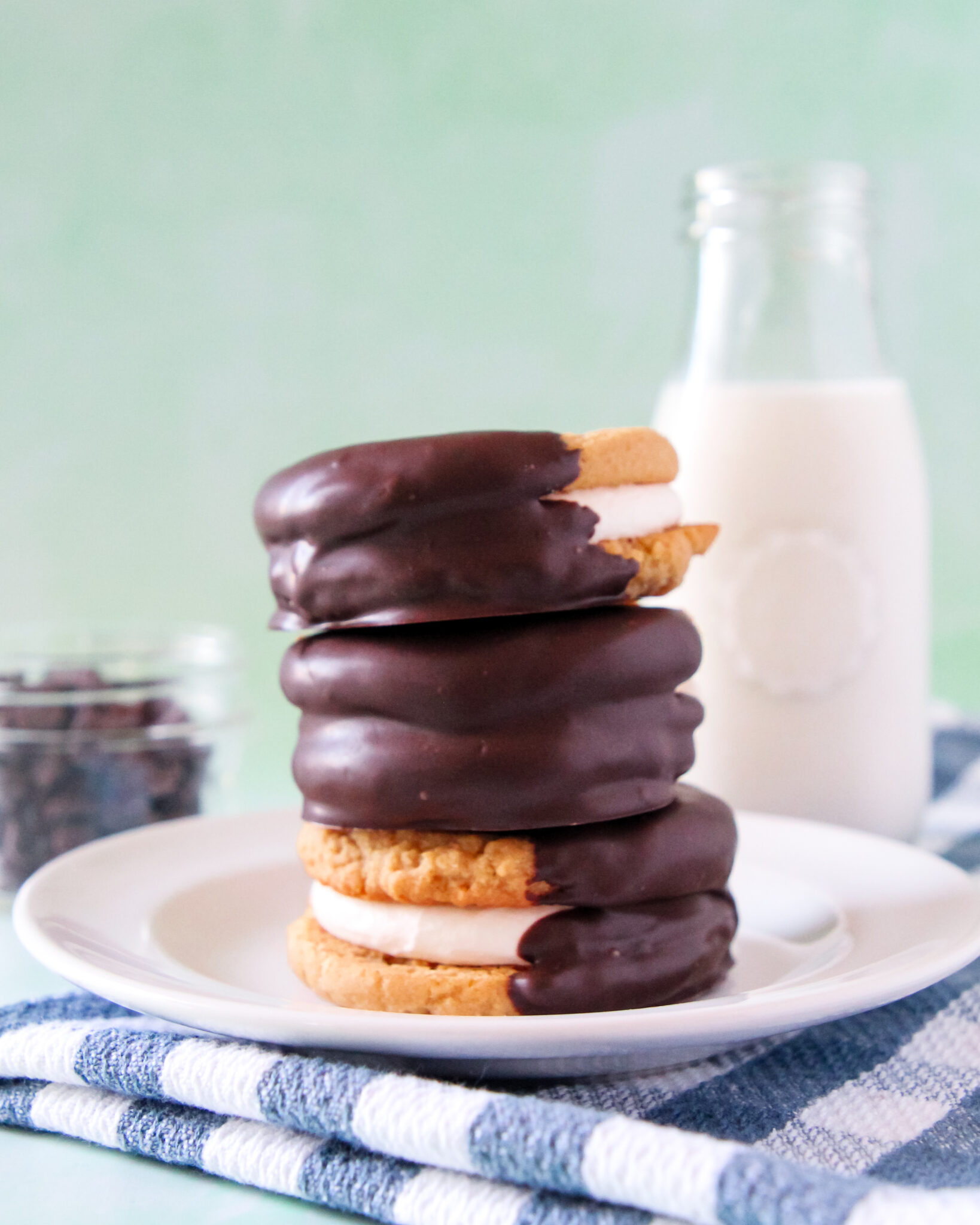 Peanut Butter Mallow Cookies - Life & Sprinkles by Taryn Camp
