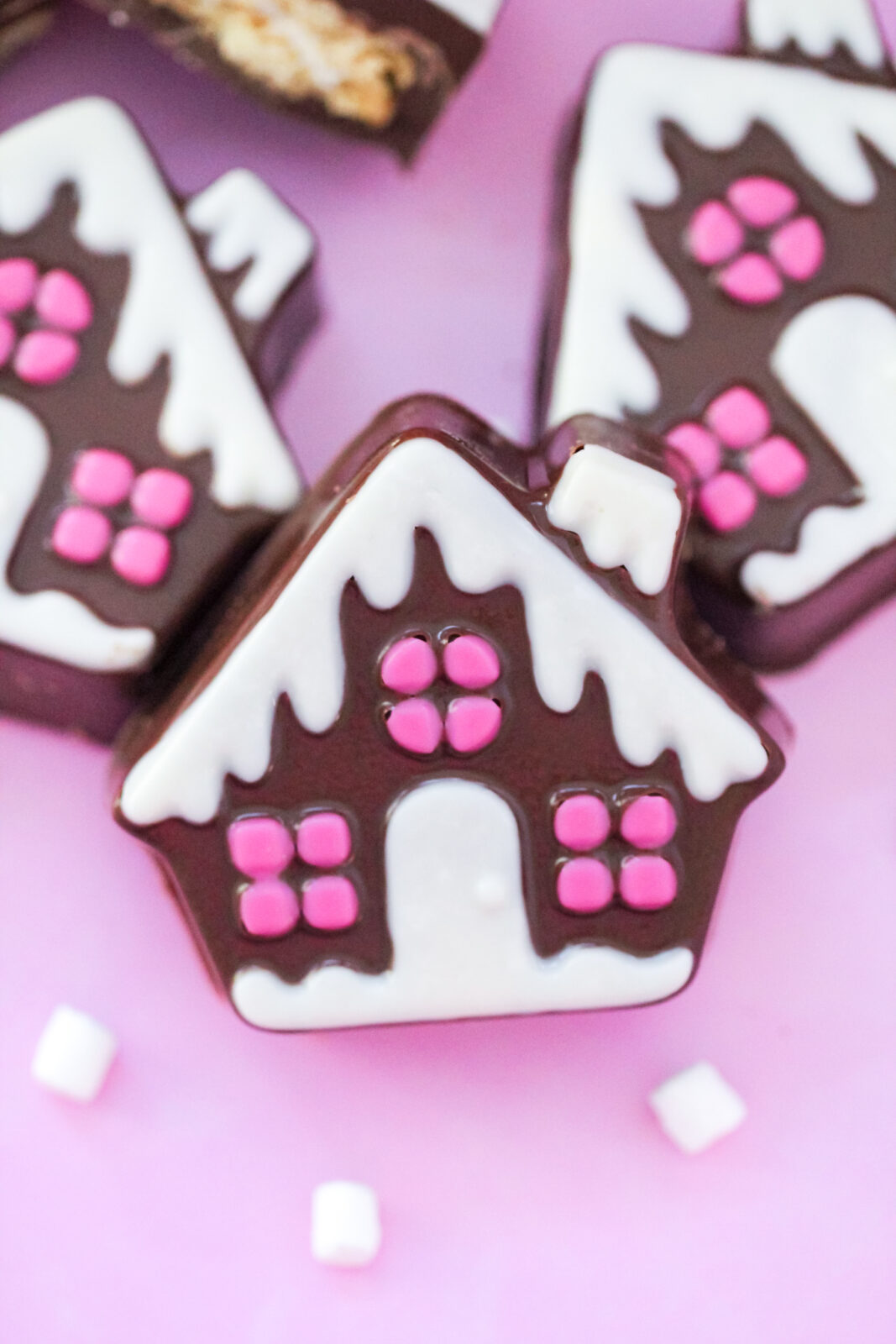 Gingerbread House Chocolate Covered Oreos - Life & Sprinkles by Taryn Camp